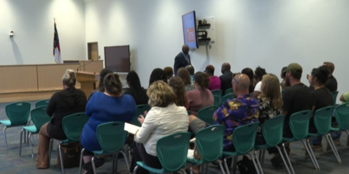 Onslow County residents address safety concerns at board of education ... Onslow County residents address safety concerns at board of education ...